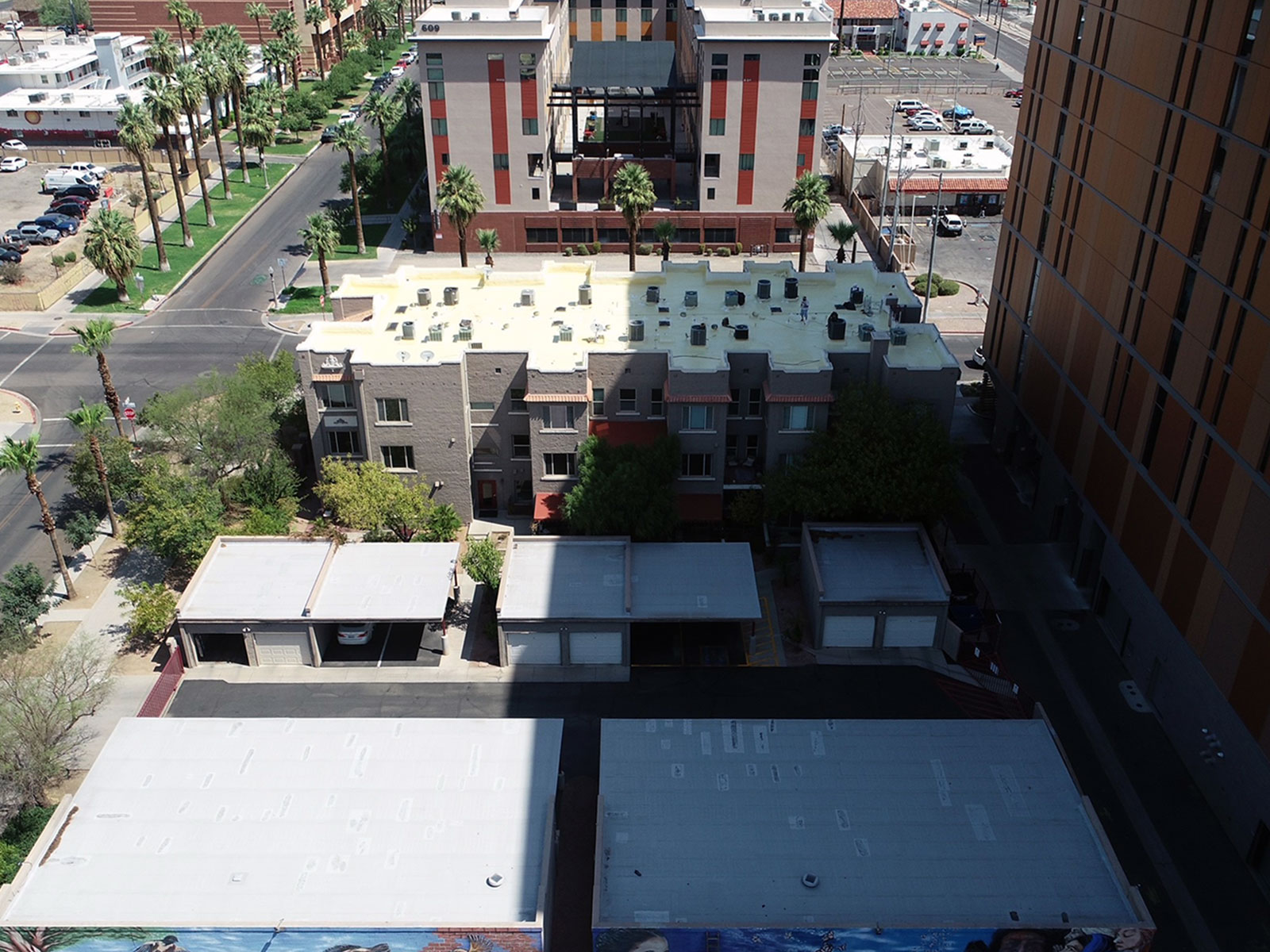Phoenix Roofing Company: Seamless Foam Roof Installation